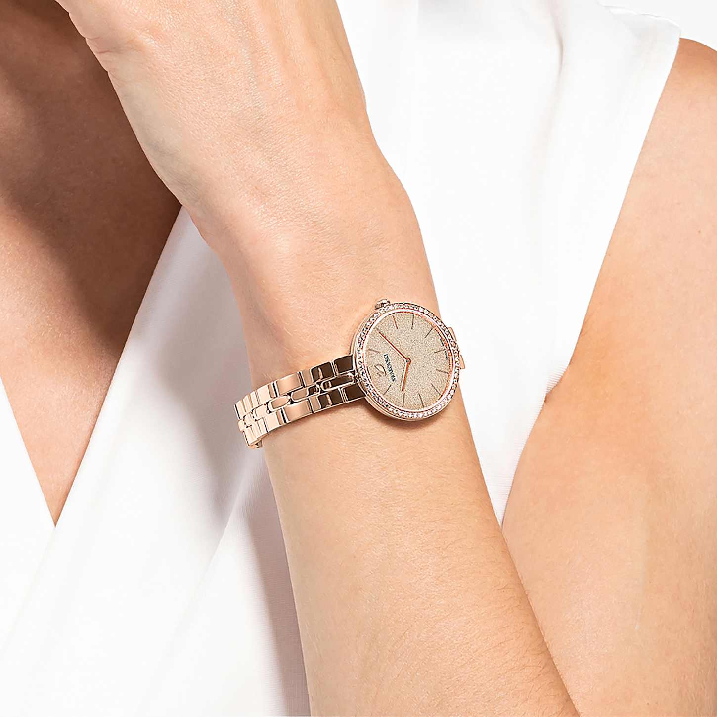 Reloj Cosmopolitan, Fabricado en Suiza, Brazalete de metal, Rosa ...