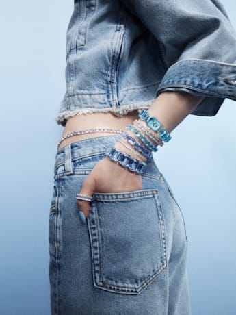 お手入れ方法とメンテナンスガイド：クリスタルのクリーニング方法 | Swarovski 日本