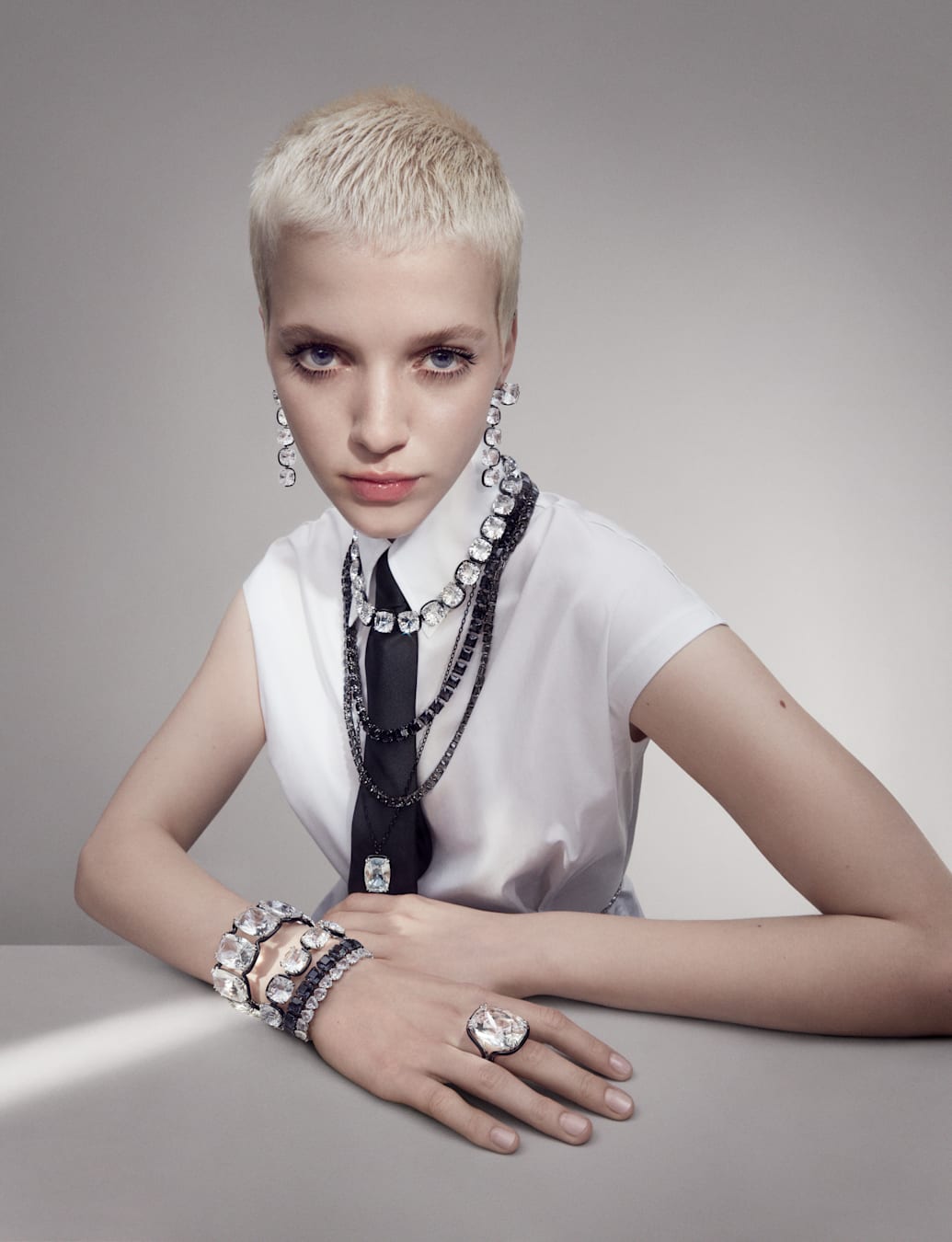 How to Style Colored Jewelry | Swarovski United States